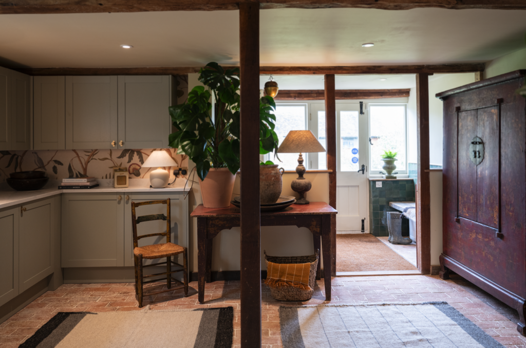 Potts Farm Utility Room - Kagu Interiors